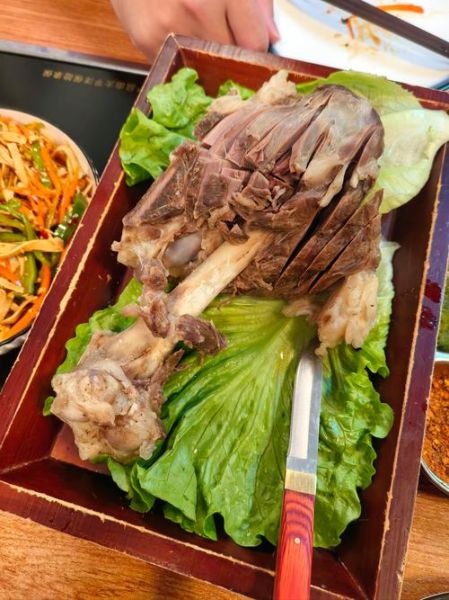 手把羊肉怎么做好吃_手把羊肉的正宗做法窍门-第1张图片-山城妙识