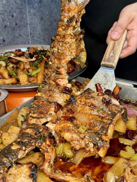 重庆烤鱼做法及配料_重庆烤鱼怎么做才正宗-第3张图片-山城妙识