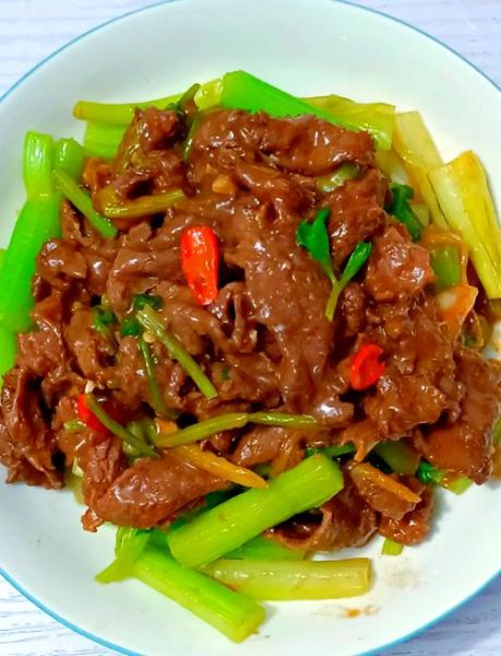 西芹怎么做孩子爱吃_西芹的做法大全-第3张图片-山城妙识