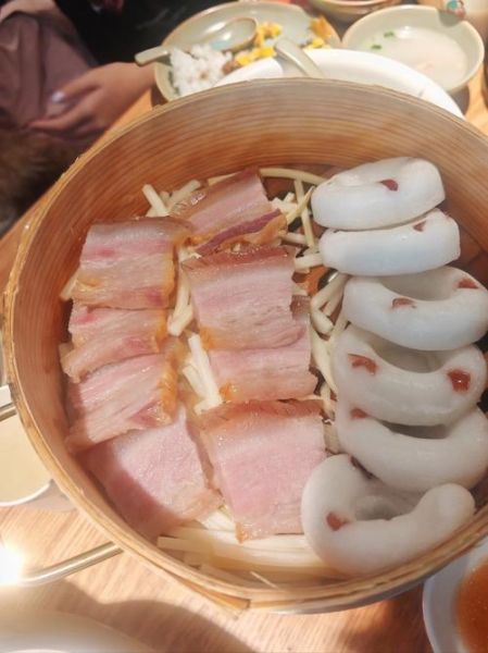 安徽菜有哪些特色_安徽菜为什么偏咸-第1张图片-山城妙识