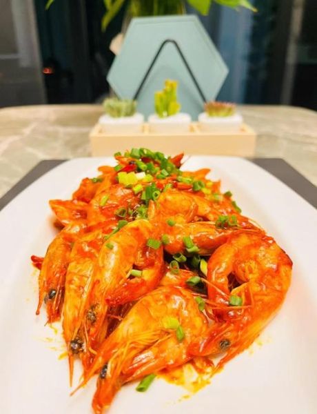 糖醋虾的糖醋汁怎么调_比例与火候秘诀-第1张图片-山城妙识