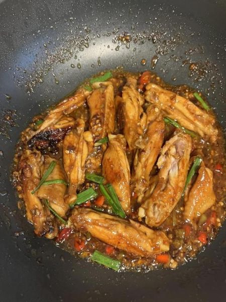 啤酒炖鸡翅怎么做_啤酒炖鸡翅需要焯水吗-第2张图片-山城妙识