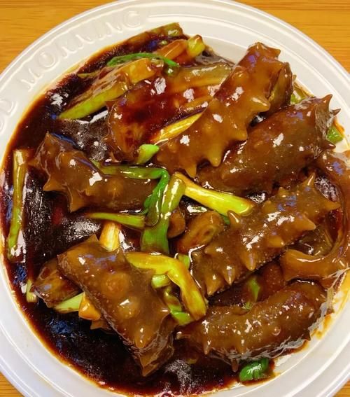 葱拌海参怎么做_海参焯水几分钟才脆弹-第1张图片-山城妙识