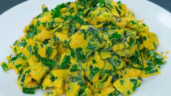 韭菜炒蛋怎么炒才嫩_韭菜炒蛋需要焯水吗-第2张图片-山城妙识 韭菜炒蛋怎么炒才嫩_韭菜炒蛋需要焯水吗-第2张图片-山城妙识