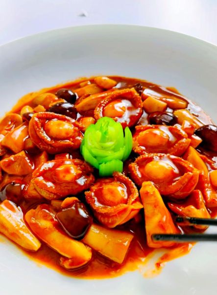 红烧鲜鲍鱼的家常做法_鲜鲍鱼怎么烧才嫩-第2张图片-山城妙识