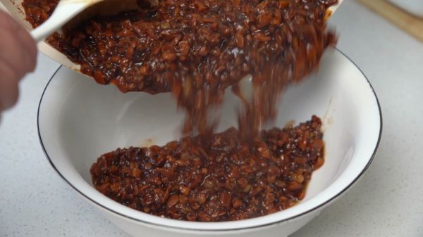 香菇肉丁炸酱怎么做_香菇肉丁炸酱做法大全-第2张图片-山城妙识