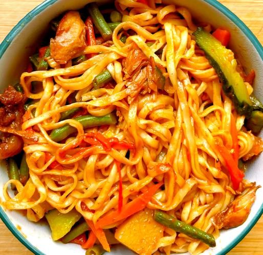 蒸面条怎么做家庭做法_蒸面条需要多长时间-第2张图片-山城妙识 蒸面条怎么做家庭做法_蒸面条需要多长时间-第2张图片-山城妙识