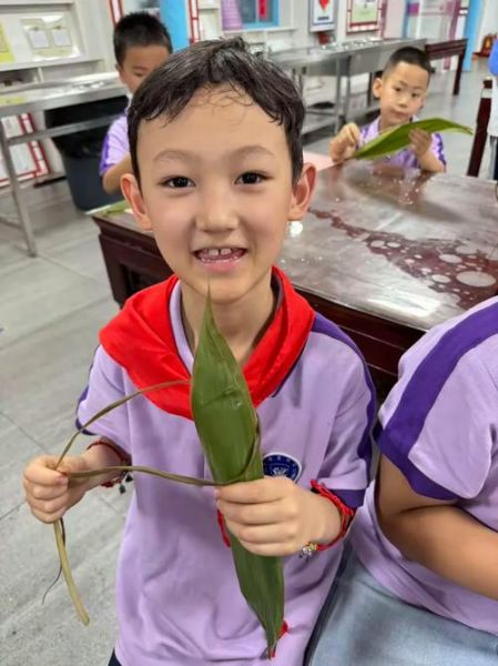 马蹄莲小学怎么样_马蹄莲小学招生条件-第3张图片-山城妙识