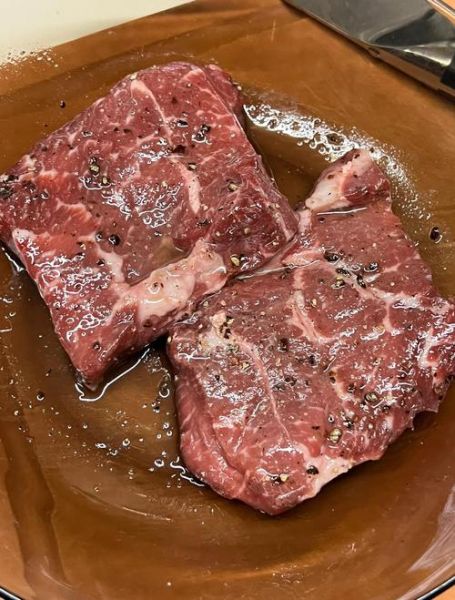 煎黑胡椒牛排怎么做_家常黑胡椒牛排做法-第2张图片-山城妙识 煎黑胡椒牛排怎么做_家常黑胡椒牛排做法-第2张图片-山城妙识