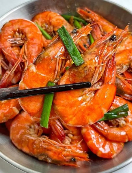 油焖大虾家常做法步骤_油焖大虾怎么做好吃-第2张图片-山城妙识