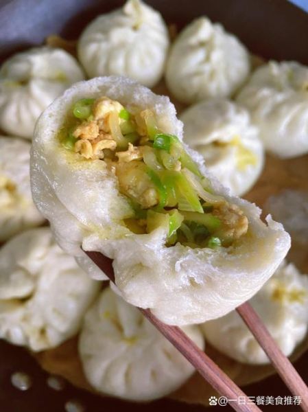 西葫芦馅包子怎么调馅好吃_西葫芦包子蒸多久才熟-第2张图片-山城妙识