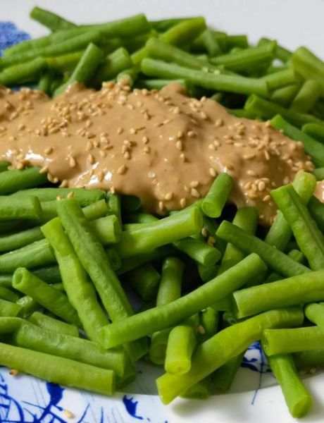 凉拌豆角丝怎么做_凉拌豆角丝焯水几分钟-第1张图片-山城妙识