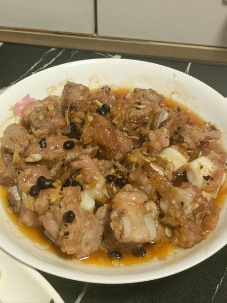 豉汁蒸排骨怎么做_蒸排骨软烂不腥的秘诀-第3张图片-山城妙识