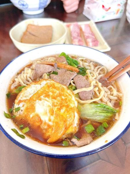 锅盖面为什么叫锅盖面_锅盖面的由来-第3张图片-山城妙识