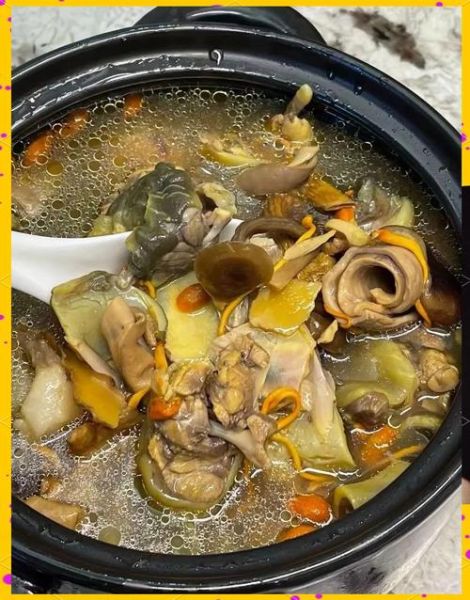 怎么炖甲鱼汤好喝_甲鱼汤去腥技巧-第2张图片-山城妙识 怎么炖甲鱼汤好喝_甲鱼汤去腥技巧-第2张图片-山城妙识