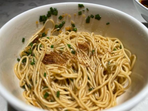 虾籽酱油拌面怎么做_虾籽酱油拌面好吃吗-第3张图片-山城妙识 虾籽酱油拌面怎么做_虾籽酱油拌面好吃吗-第3张图片-山城妙识