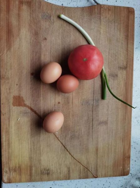 how_to_make_tomato_egg_drop_soup_with_dough_flakes-第1张图片-山城妙识 how_to_make_tomato_egg_drop_soup_with_dough_flakes-第1张图片-山城妙识