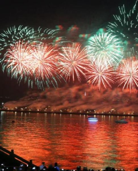 橘子洲烟花最佳观赏点_橘子洲烟花时间2024-第2张图片-山城妙识