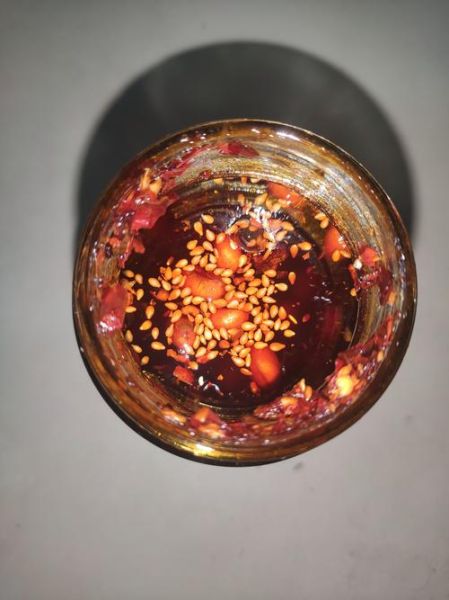 凉拌菜辣椒油怎么做_辣椒油用什么油最香-第3张图片-山城妙识