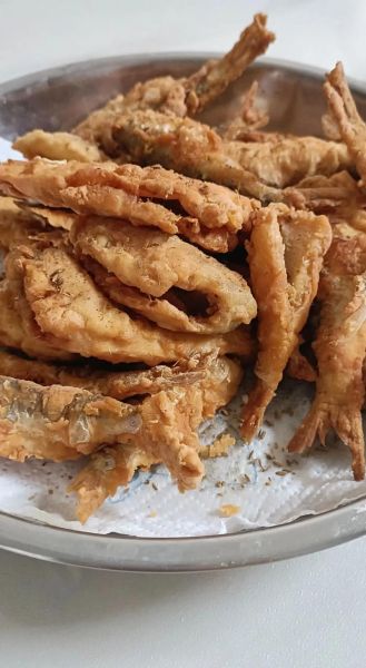 炸小鱼怎么做酥脆好吃_炸小鱼酥脆窍门-第2张图片-山城妙识