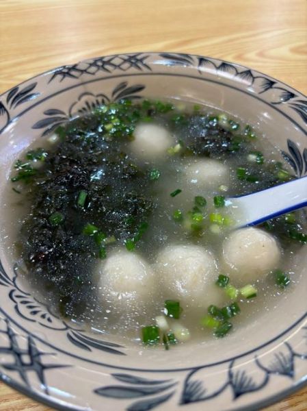 紫菜鱼丸汤怎么做_紫菜鱼丸汤的营养价值-第1张图片-山城妙识