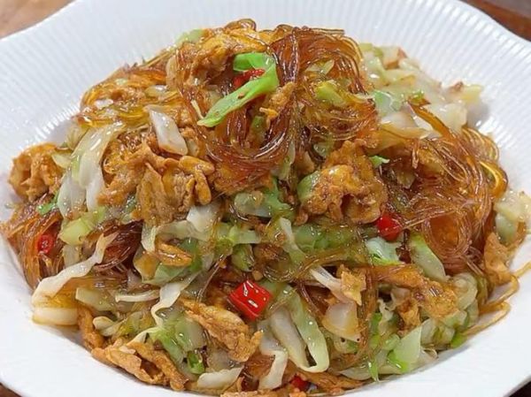 圆白菜炒粉怎么炒不粘锅_圆白菜炒粉用宽粉还是细粉-第1张图片-山城妙识