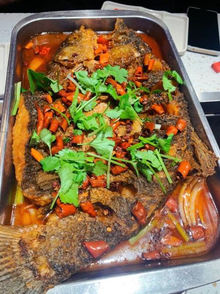 烤鱼怎么烤才外焦里嫩_烧烤摊烤鱼做法-第2张图片-山城妙识 烤鱼怎么烤才外焦里嫩_烧烤摊烤鱼做法-第2张图片-山城妙识