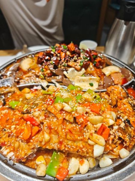 烤鱼怎么烤才外焦里嫩_烧烤摊烤鱼做法-第3张图片-山城妙识 烤鱼怎么烤才外焦里嫩_烧烤摊烤鱼做法-第3张图片-山城妙识