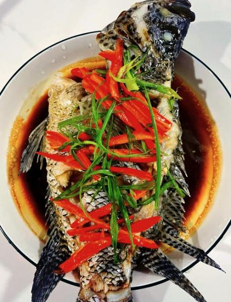 清蒸石斑鱼怎么做_清蒸石斑鱼蒸多久才嫩-第2张图片-山城妙识