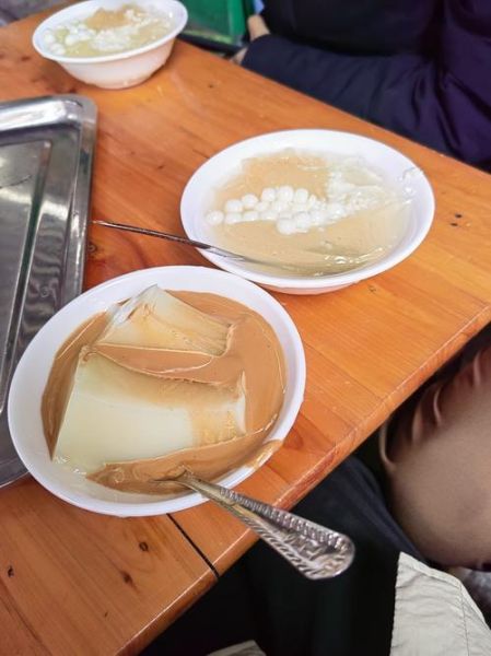 凉糕粉怎么做_凉糕粉用冷水还是热水-第1张图片-山城妙识