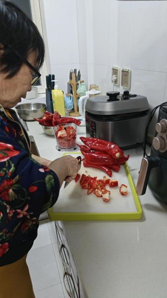 油熬辣椒酱怎么做_正宗油辣子配方-第3张图片-山城妙识