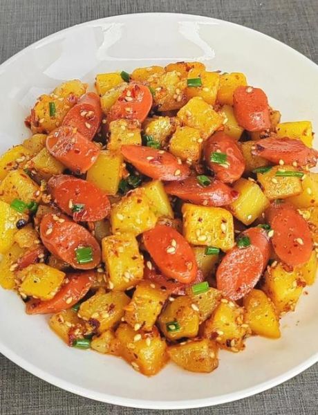 土豆火腿肠怎么炒好吃_家常做法步骤详解-第1张图片-山城妙识 土豆火腿肠怎么炒好吃_家常做法步骤详解-第1张图片-山城妙识