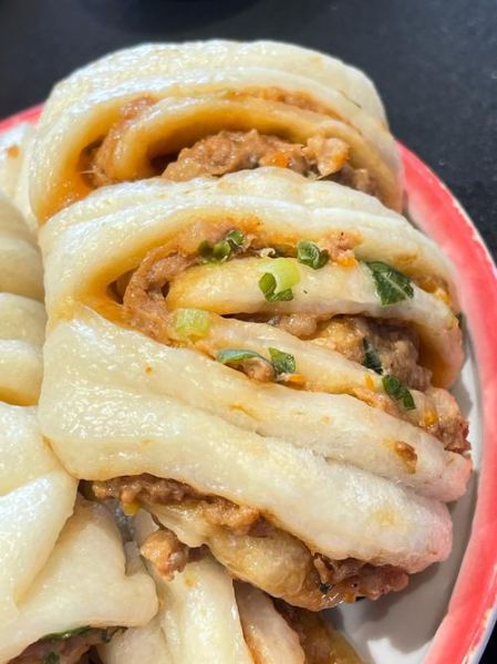 肉龙的做法_肉龙的家常窍门-第1张图片-山城妙识