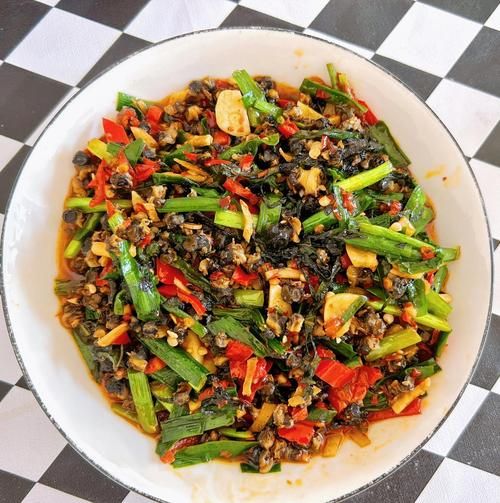 炒田螺肉怎么炒好吃_田螺肉去腥技巧-第2张图片-山城妙识