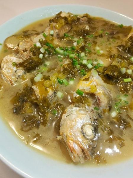 小黄鱼做汤怎么做好吃_小黄鱼汤的做法大全-第1张图片-山城妙识