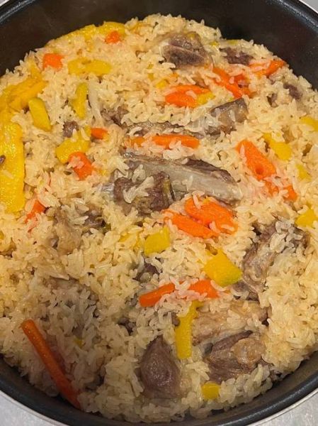 羊肉抓饭怎么做_正宗新疆做法图解-第1张图片-山城妙识