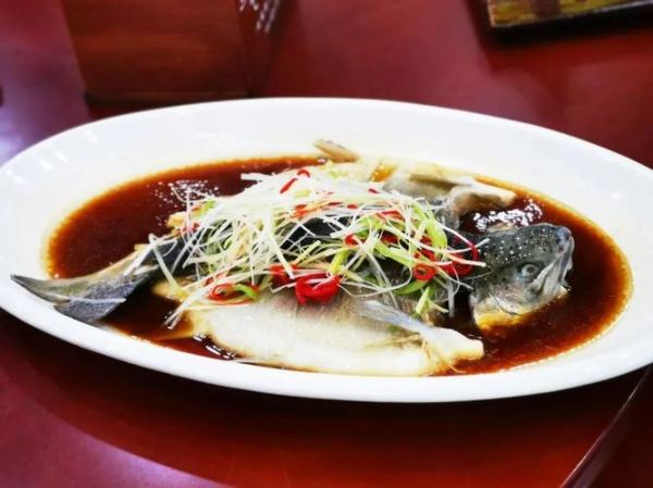 清蒸虹鳟鱼怎么做好吃_虹鳟鱼蒸多久才嫩-第3张图片-山城妙识