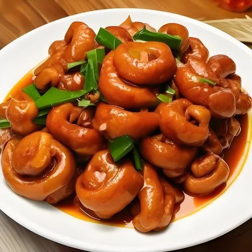红烧肥肠怎么做_红烧肥肠焯水还是直接炒-第1张图片-山城妙识