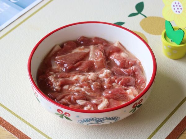 火锅羊肉怎么腌制_涮火锅羊肉片腌制方法-第1张图片-山城妙识