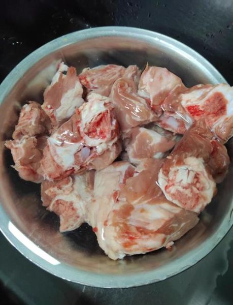 高压锅炖大骨头要多久_大骨头炖多久才软烂-第1张图片-山城妙识