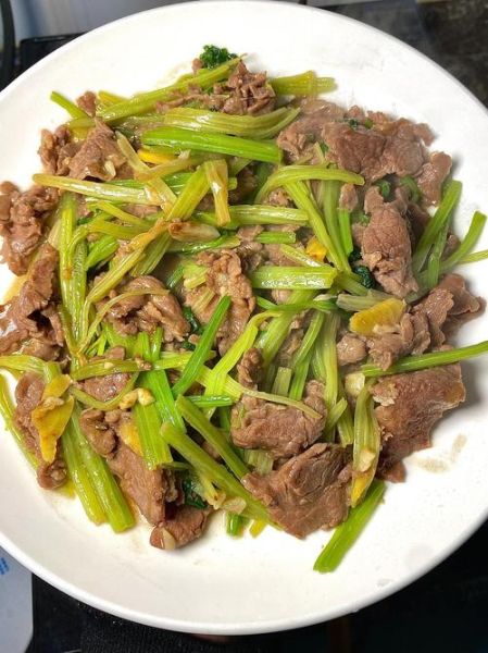 芹菜降血压怎么吃_芹菜减肥的正确方法-第3张图片-山城妙识