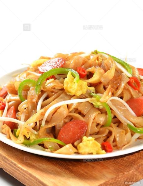 鸡蛋炒河粉怎么做_鸡蛋炒河粉热量高吗-第1张图片-山城妙识