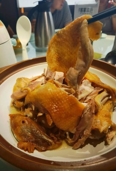 客家菜招牌菜有哪些_客家盐焗鸡做法-第1张图片-山城妙识