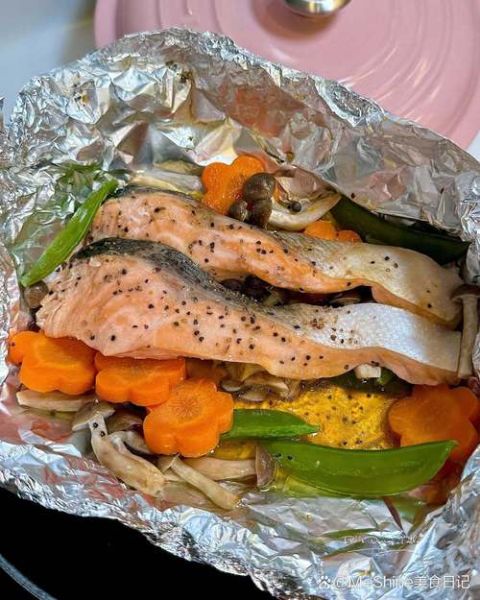 三文鱼配什么蔬菜最好吃_三文鱼不能和哪些蔬菜一起吃-第2张图片-山城妙识