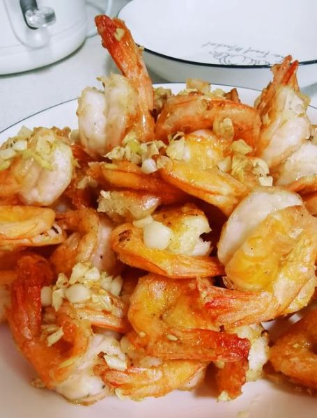 蒜蓉基围虾怎么做好吃_蒜蓉基围虾的家常做法-第3张图片-山城妙识