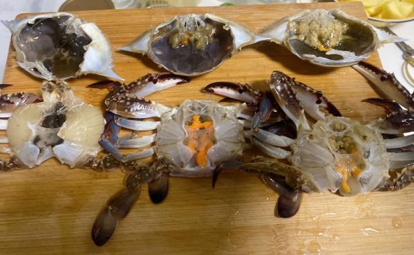 蟹膏苦是什么原因_蟹膏发苦还能吃吗-第1张图片-山城妙识