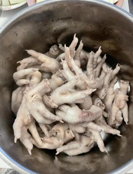 买的卤料包怎么卤鸡爪_卤鸡爪需要多久-第2张图片-山城妙识