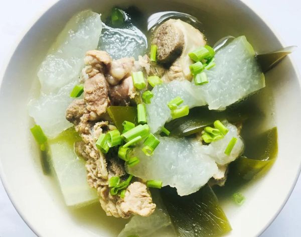 冬瓜海带排骨汤禁忌_什么人不能喝-第1张图片-山城妙识
