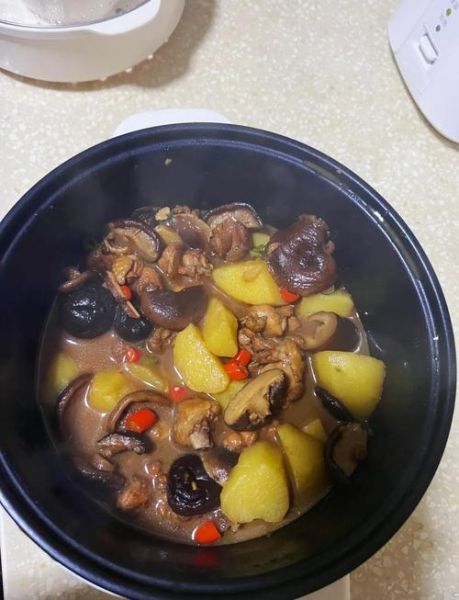 高压锅炖鸡汤怎么炖好喝又营养_高压锅炖鸡汤的正确做法-第1张图片-山城妙识