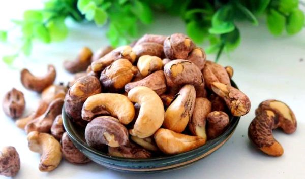 腰果苹果是什么_腰果苹果能吃吗-第1张图片-山城妙识